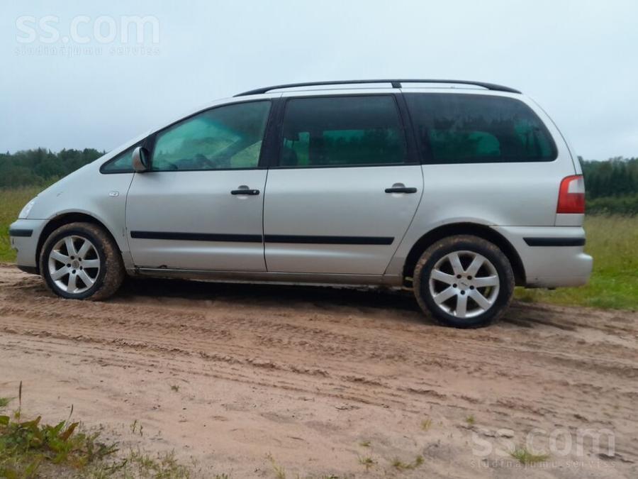 Pelēks Ford Galaxy 2000 Cēsis, ar dzinēja tilpumu 1.90 L un nobraukumu 413 tūkst. km par 499 €, foto 2 vietnē AUTOMOTO.COM.LV