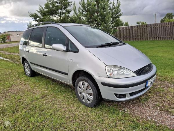 Pelēks Ford Galaxy 2001 Pakruojis, ar dzinēja tilpumu 1.90 L un nobraukumu 421 tūkst. km par 1100 €, foto 3 vietnē AUTOMOTO.COM.LV