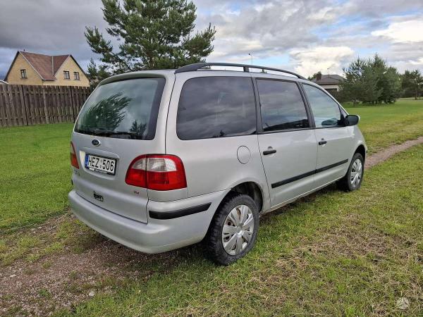 Pelēks Ford Galaxy 2001 Pakruojis, ar dzinēja tilpumu 1.90 L un nobraukumu 421 tūkst. km par 1100 €, foto 5 vietnē AUTOMOTO.COM.LV