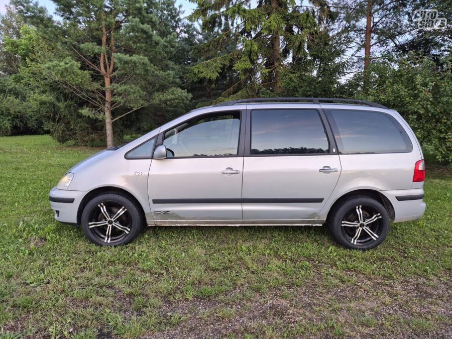 Grey Ford Galaxy 2001 in Birzai, with an engine capacity of 1.90 L and mileage of 339 thousand km for 1350 €, photo 3 on AUTOMOTO.COM.LV