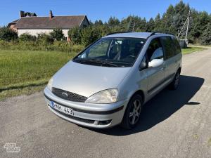 Pelēks Ford Galaxy 2001 Panevēža, ar dzinēja tilpumu 1.90 L un nobraukumu 346 tūkst. km par 1300 €, foto  vietnē AUTOMOTO.COM.LV