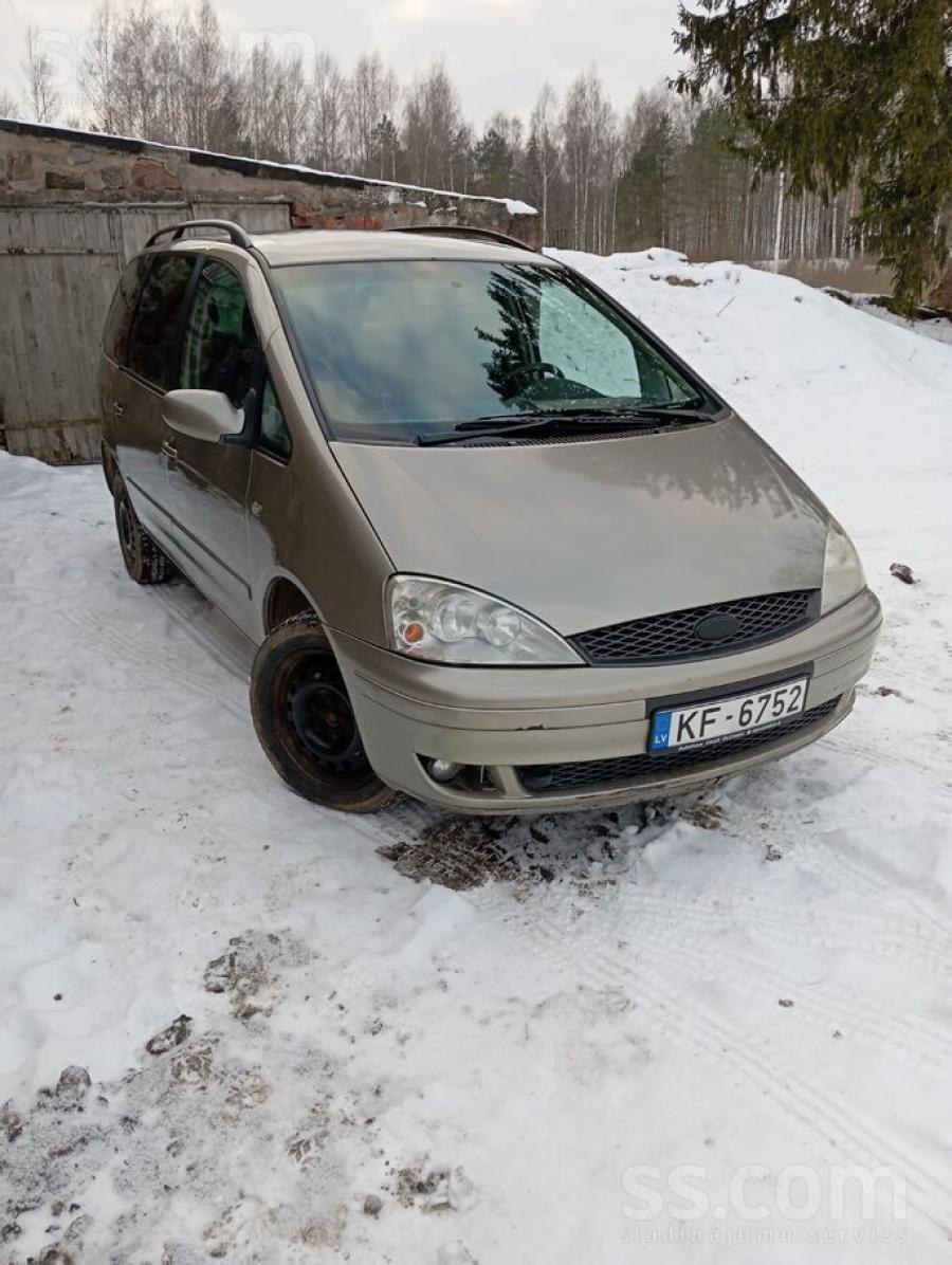 Pelēks Ford Galaxy 2002 Cēsis, ar dzinēja tilpumu 1.90 L un nobraukumu 402 tūkst. km par 1300 €, foto 2 vietnē AUTOMOTO.COM.LV
