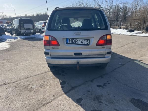 Pelēks Ford Galaxy 2002 Šauļi, ar dzinēja tilpumu 1.90 L un nobraukumu 296 tūkst. km par 749 €, foto 6 vietnē AUTOMOTO.COM.LV