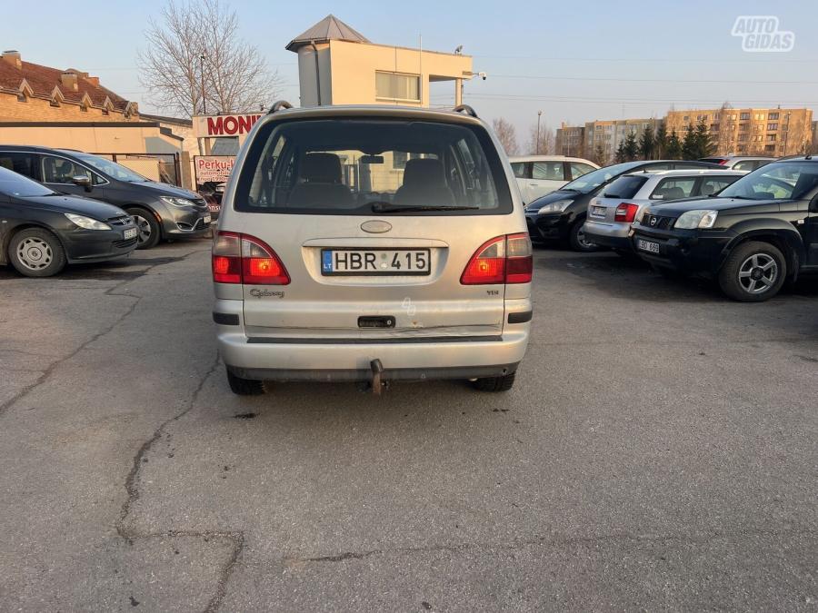 Grey Ford Galaxy 2002 in Siauliai, with an engine capacity of 1.90 L and mileage of 294 thousand km for 999 €, photo 6 on AUTOMOTO.COM.LV