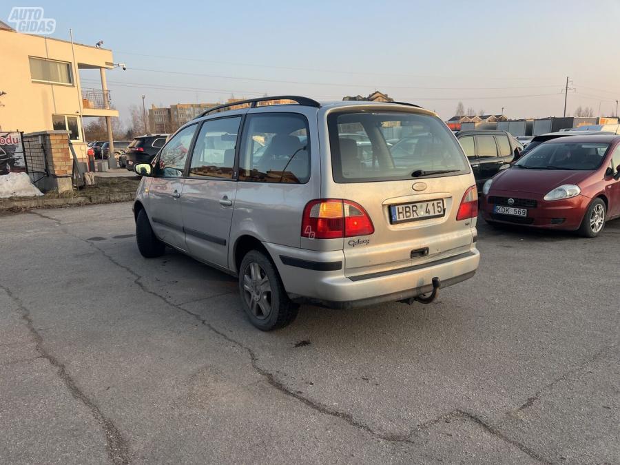 Grey Ford Galaxy 2002 in Siauliai, with an engine capacity of 1.90 L and mileage of 294 thousand km for 999 €, photo 7 on AUTOMOTO.COM.LV