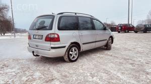 Grey Ford Galaxy 2002 in Liepaja, with an engine capacity of 2.30 L and mileage of 308 thousand km for 1300 €, photo 3 on AUTOMOTO.COM.LV
