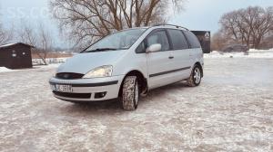 Grey Ford Galaxy 2002 in Liepaja, with an engine capacity of 2.30 L and mileage of 308 thousand km for 1300 €, photo 5 on AUTOMOTO.COM.LV