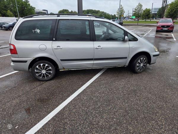 Grey Ford Galaxy 2002 in Kaunas, with an engine capacity of 1.90 L and mileage of 529 thousand km for 799 €, photo 6 on AUTOMOTO.COM.LV