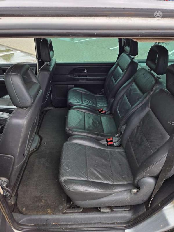Grey Ford Galaxy 2002 in Kaunas, with an engine capacity of 1.90 L and mileage of 529 thousand km for 799 €, photo 9 on AUTOMOTO.COM.LV
