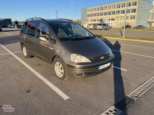 Pelēks Ford Galaxy 2002 Kauņa, ar dzinēja tilpumu 2.00 L un nobraukumu 399 tūkst. km par 1300 €, foto 3 vietnē AUTOMOTO.COM.LV