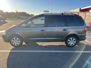 Pelēks Ford Galaxy 2002 Kauņa, ar dzinēja tilpumu 2.00 L un nobraukumu 399 tūkst. km par 1300 €, foto 7 vietnē AUTOMOTO.COM.LV