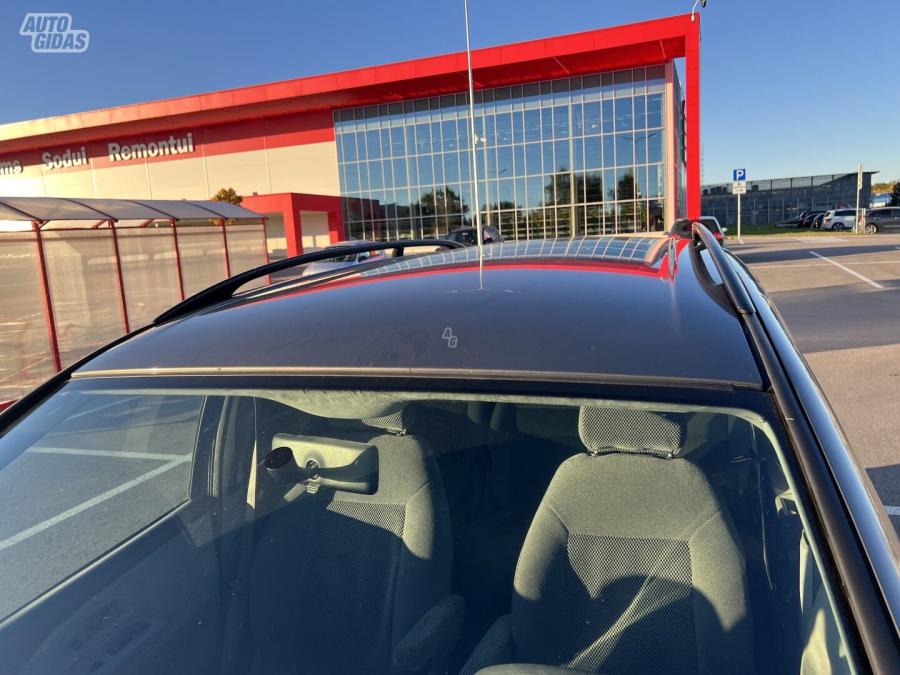 Pelēks Ford Galaxy 2002 Kauņa, ar dzinēja tilpumu 2.00 L un nobraukumu 399 tūkst. km par 1300 €, foto 14 vietnē AUTOMOTO.COM.LV