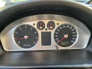Pelēks Ford Galaxy 2002 Kauņa, ar dzinēja tilpumu 2.00 L un nobraukumu 399 tūkst. km par 1300 €, foto 24 vietnē AUTOMOTO.COM.LV