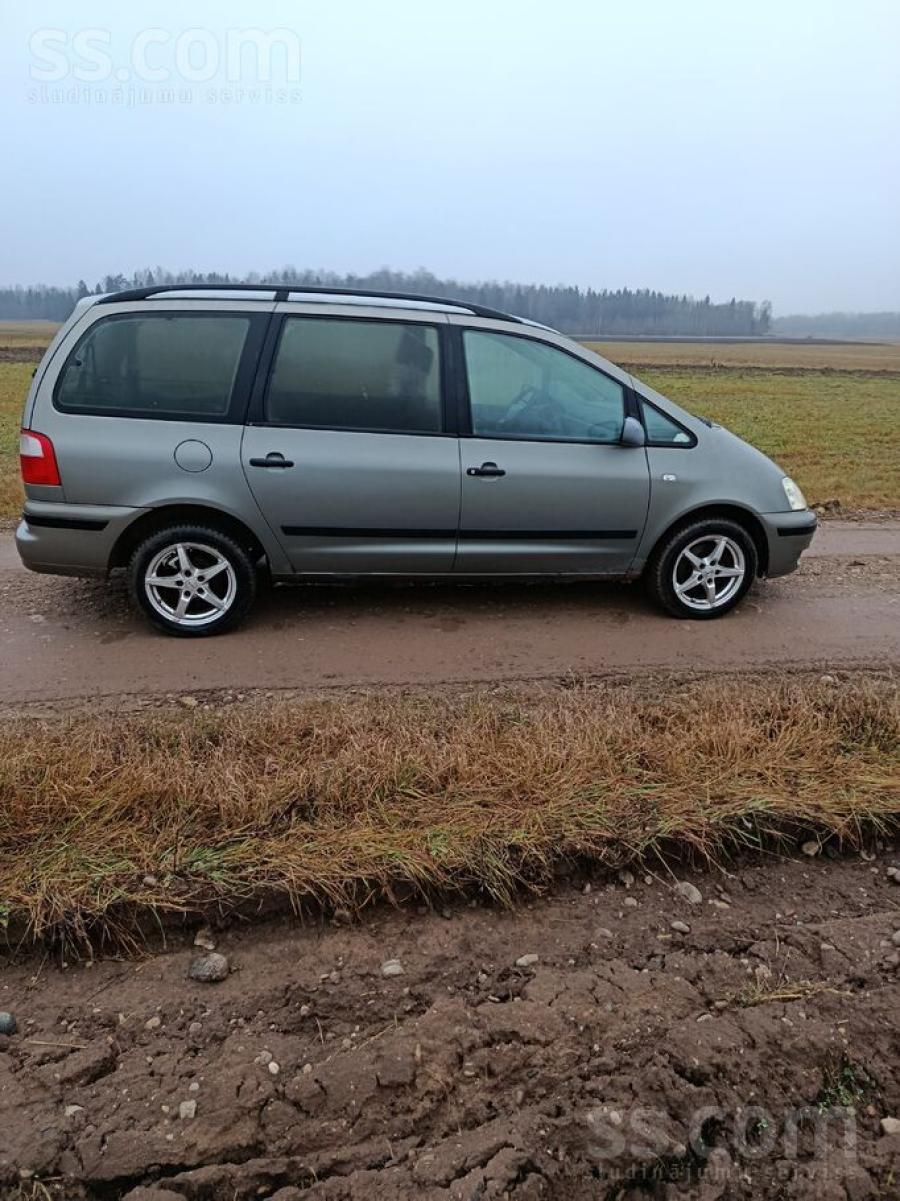 Grey Ford Galaxy 2003 in Madona, with an engine capacity of 1.90 L and mileage of 309 thousand km for 1500 €, photo 3 on AUTOMOTO.COM.LV