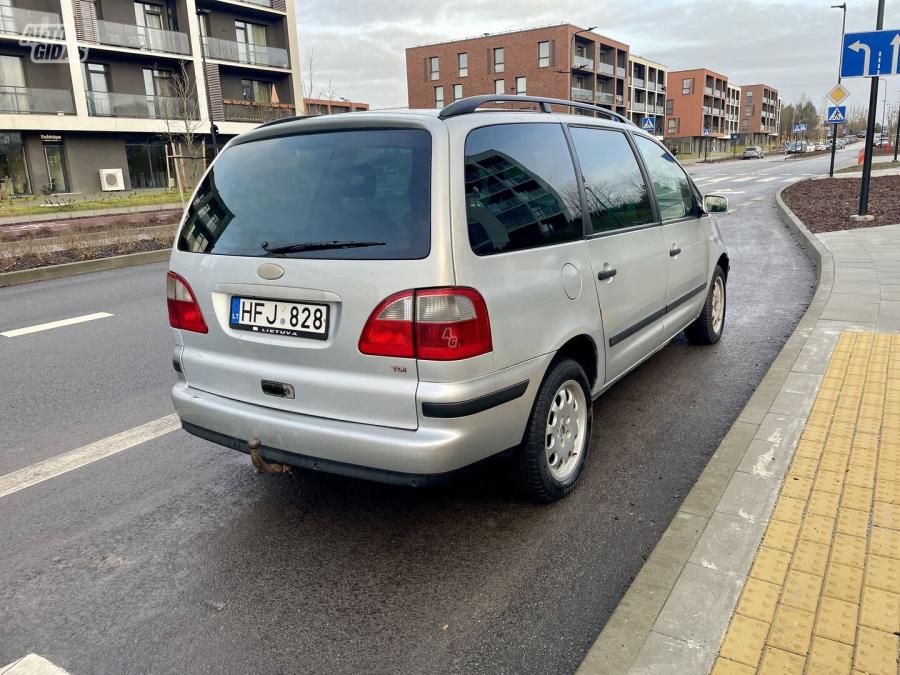 Grey Ford Galaxy 2003 in Vilnius, with an engine capacity of 1.90 L and mileage of 360 thousand km for 1650 €, photo 3 on AUTOMOTO.COM.LV