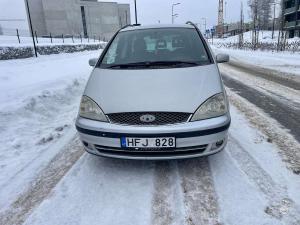 Pelēks Ford Galaxy 2003 Viļņa, ar dzinēja tilpumu 1.90 L un nobraukumu 360 tūkst. km par 1650 €, foto 8 vietnē AUTOMOTO.COM.LV