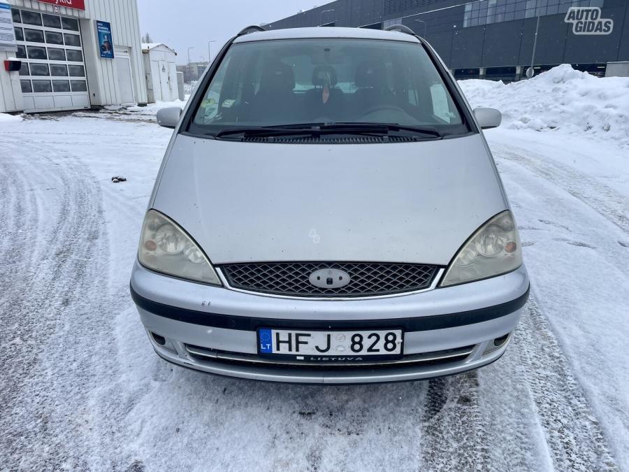 Pelēks Ford Galaxy 2003 Viļņa, ar dzinēja tilpumu 1.90 L un nobraukumu 360 tūkst. km par 1650 €, foto 9 vietnē AUTOMOTO.COM.LV