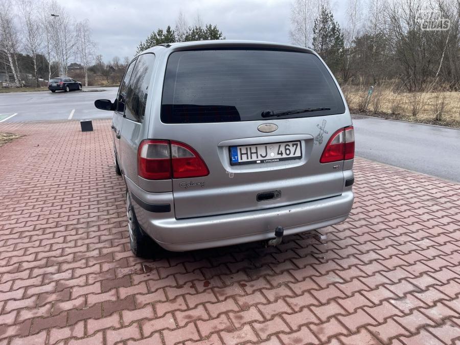 Grey Ford Galaxy 2003 in Vilnius, with an engine capacity of 1.90 L and mileage of 331 thousand km for 1500 €, photo 9 on AUTOMOTO.COM.LV