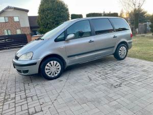 Pelēks Ford Galaxy 2003 Viļņa, ar dzinēja tilpumu 1.90 L un nobraukumu 331 tūkst. km par 1500 €, foto 6 vietnē AUTOMOTO.COM.LV