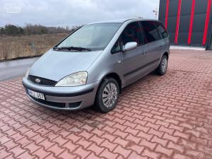 Pelēks Ford Galaxy 2003 Viļņa, ar dzinēja tilpumu 1.90 L un nobraukumu 331 tūkst. km par 1500 €, foto  vietnē AUTOMOTO.COM.LV