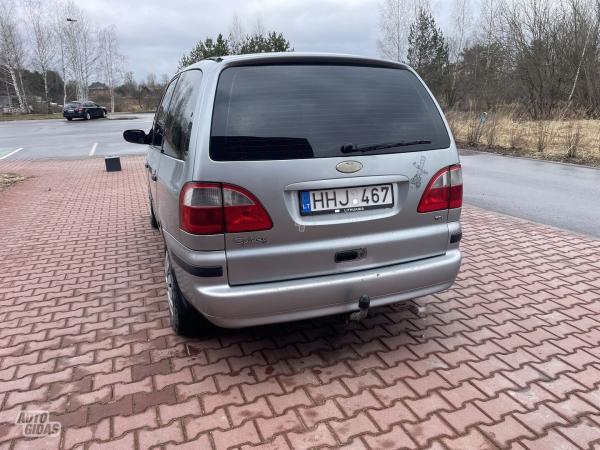 Pelēks Ford Galaxy 2003 Viļņa, ar dzinēja tilpumu 1.90 L un nobraukumu 331 tūkst. km par 1500 €, foto 9 vietnē AUTOMOTO.COM.LV