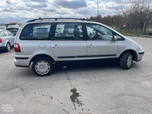 Pelēks Ford Galaxy 2003 Šauļi, ar dzinēja tilpumu 1.90 L un nobraukumu 496 tūkst. km par 999 €, foto 9 vietnē AUTOMOTO.COM.LV