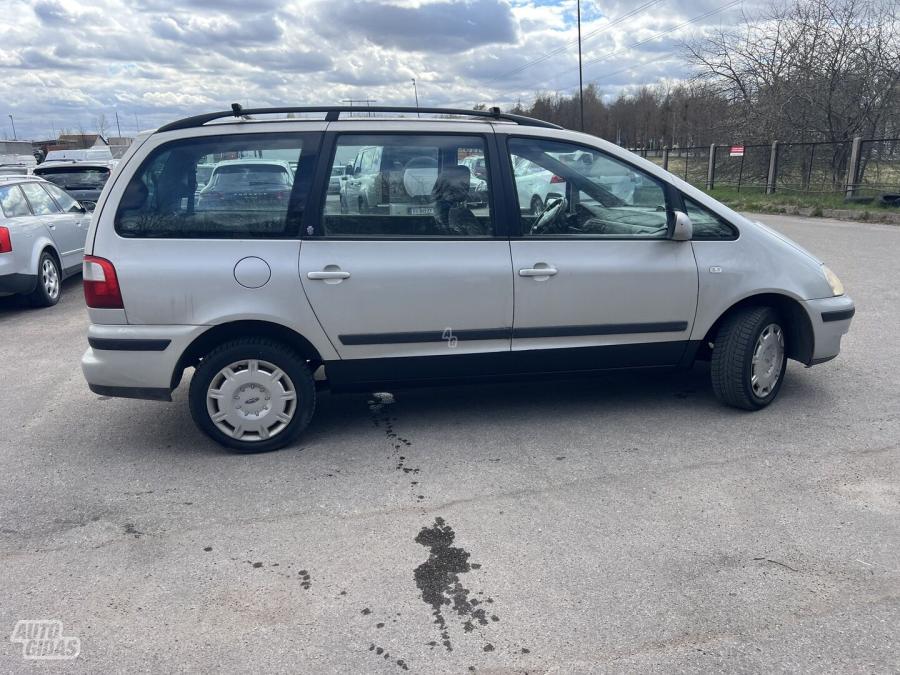 Pelēks Ford Galaxy 2003 Šauļi, ar dzinēja tilpumu 1.90 L un nobraukumu 496 tūkst. km par 999 €, foto 9 vietnē AUTOMOTO.COM.LV