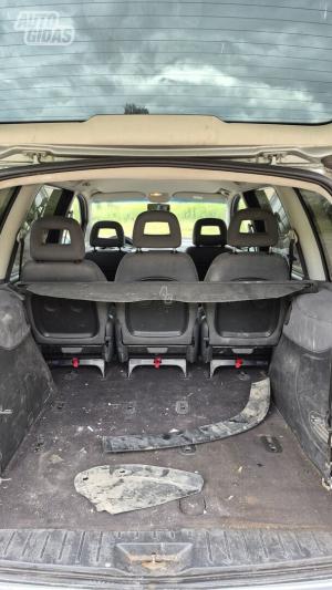 Grey Ford Galaxy 2003 in Kretinga, with an engine capacity of 1.90 L and mileage of 256 thousand km for 550 €, photo 9 on AUTOMOTO.COM.LV