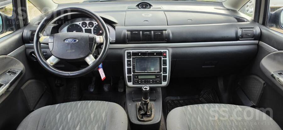 Pelēks Ford Galaxy 2003 Valmiera, ar dzinēja tilpumu 1.90 L un nobraukumu 338 tūkst. km par 950 €, foto 8 vietnē AUTOMOTO.COM.LV