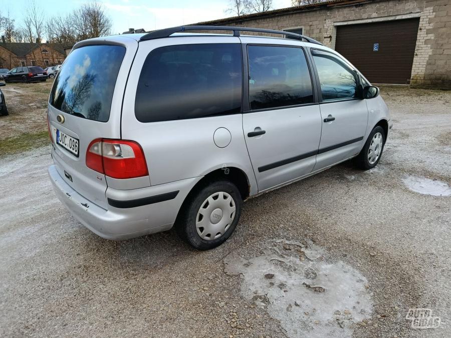 Pelēks Ford Galaxy 2004 Joniškis, ar dzinēja tilpumu 1.90 L un nobraukumu 350 tūkst. km par 600 €, foto 7 vietnē AUTOMOTO.COM.LV