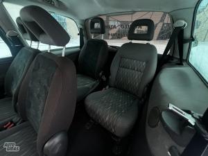 Grey Ford Galaxy 2004 in Siauliai, with an engine capacity of 1.90 L and mileage of 360 thousand km for 800 €, photo 8 on AUTOMOTO.COM.LV