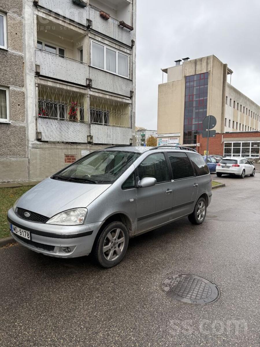 Grey Ford Galaxy 2004 in Daugavpils, with an engine capacity of 1.90 L and mileage of 480 thousand km for 3150 €, photo 1 on AUTOMOTO.COM.LV