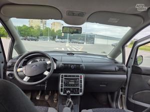 Grey Ford Galaxy 2004 in Panevezys, with an engine capacity of 1.90 L and mileage of 379 thousand km for 860 €, photo 8 on AUTOMOTO.COM.LV