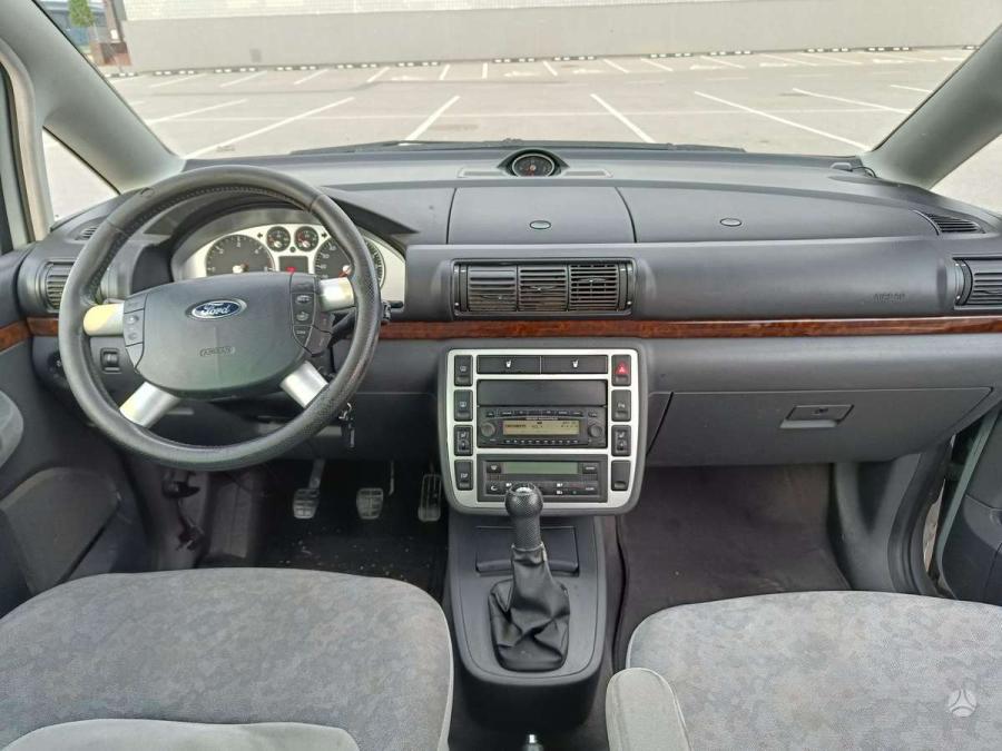 Grey Ford Galaxy 2004 in Kaunas, with an engine capacity of 1.90 L and mileage of 390 thousand km for 1700 €, photo 5 on AUTOMOTO.COM.LV