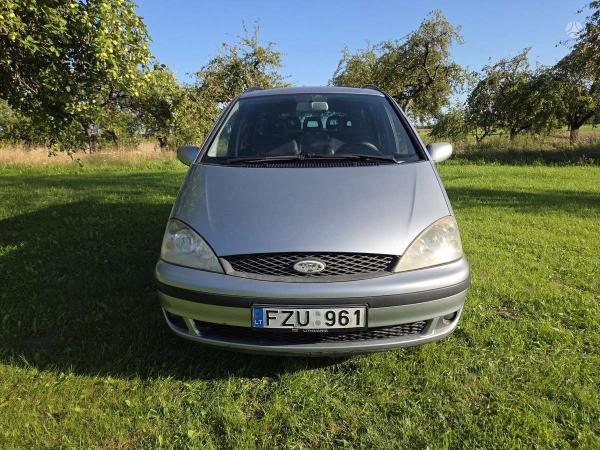 Pelēks Ford Galaxy 2004 Alīta, ar dzinēja tilpumu 1.90 L un nobraukumu 340 tūkst. km par 1299 €, foto 2 vietnē AUTOMOTO.COM.LV