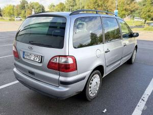Pelēks Ford Galaxy 2004 Viļņa, ar dzinēja tilpumu 1.90 L un nobraukumu 241 tūkst. km par 650 €, foto 6 vietnē AUTOMOTO.COM.LV