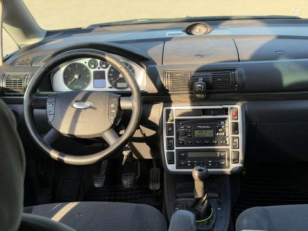 Grey Ford Galaxy 2004 in Vilnius, with an engine capacity of 1.90 L and mileage of 310 thousand km for 950 €, photo 6 on AUTOMOTO.COM.LV