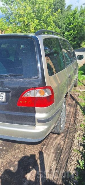 Pelēks Ford Galaxy 2005 Jelgava, ar dzinēja tilpumu 1.90 L un nobraukumu 370 tūkst. km par 800 €, foto 7 vietnē AUTOMOTO.COM.LV