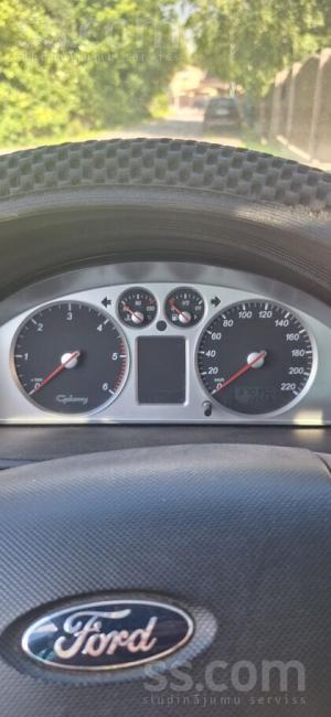 Pelēks Ford Galaxy 2005 Jelgava, ar dzinēja tilpumu 1.90 L un nobraukumu 370 tūkst. km par 800 €, foto 20 vietnē AUTOMOTO.COM.LV