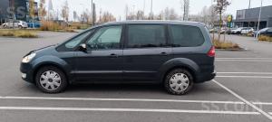 Pelēks Ford Galaxy 2006 Rīga, ar dzinēja tilpumu 2.00 L un nobraukumu 300 tūkst. km par 2500 €, foto 3 vietnē AUTOMOTO.COM.LV