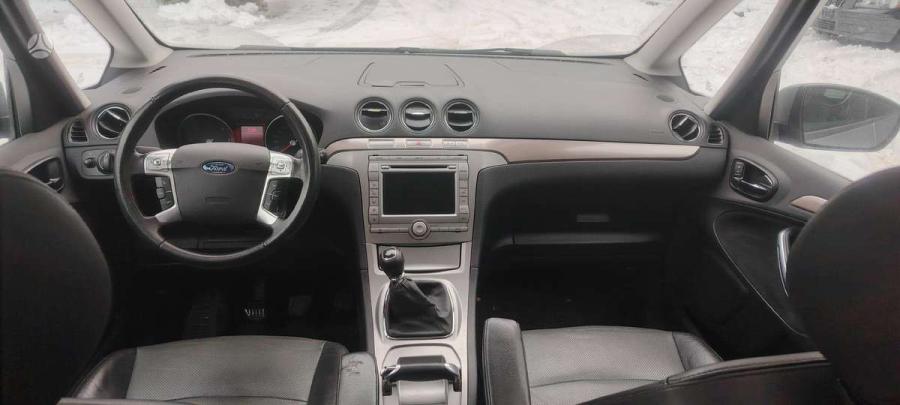 Grey Ford Galaxy 2006 in Kaunas, with an engine capacity of 2.00 L and mileage of 378 thousand km for 2500 €, photo 8 on AUTOMOTO.COM.LV
