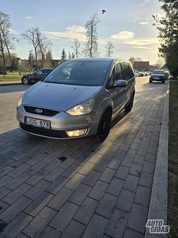 Grey Ford Galaxy 2006 in Marijampole, with an engine capacity of 2.00 L and mileage of 458 thousand km for 2650 €, photo 2 on AUTOMOTO.COM.LV
