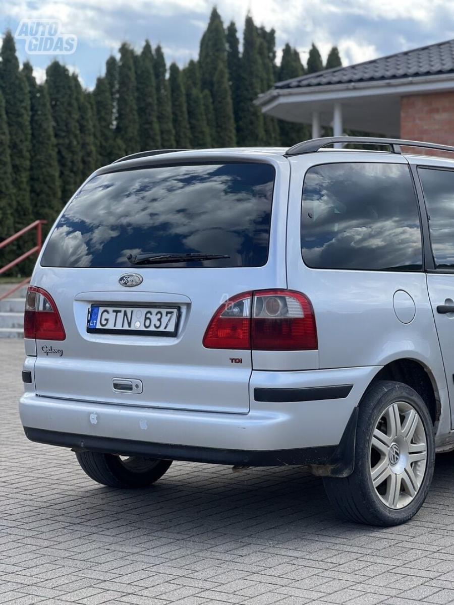 Grey Ford Galaxy 2006 in Vilnius, with an engine capacity of 1.90 L and mileage of 244 thousand km for 1350 €, photo 18 on AUTOMOTO.COM.LV