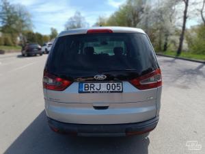 Grey Ford Galaxy 2006 in Vilnius, with an engine capacity of 2.00 L and mileage of 300 thousand km for 2700 €, photo 8 on AUTOMOTO.COM.LV