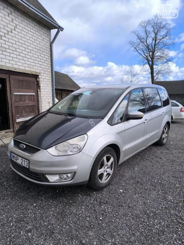 Pelēks Ford Galaxy 2006 Prienai, ar dzinēja tilpumu 2.00 L un nobraukumu 289 tūkst. km par 1900 €, foto 1 vietnē AUTOMOTO.COM.LV