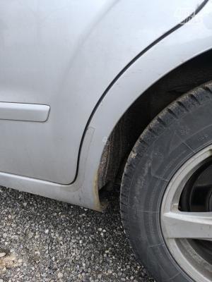 Pelēks Ford Galaxy 2006 Prienai, ar dzinēja tilpumu 2.00 L un nobraukumu 289 tūkst. km par 1900 €, foto 4 vietnē AUTOMOTO.COM.LV