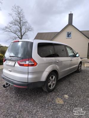 Pelēks Ford Galaxy 2006 Prienai, ar dzinēja tilpumu 2.00 L un nobraukumu 289 tūkst. km par 1900 €, foto 7 vietnē AUTOMOTO.COM.LV