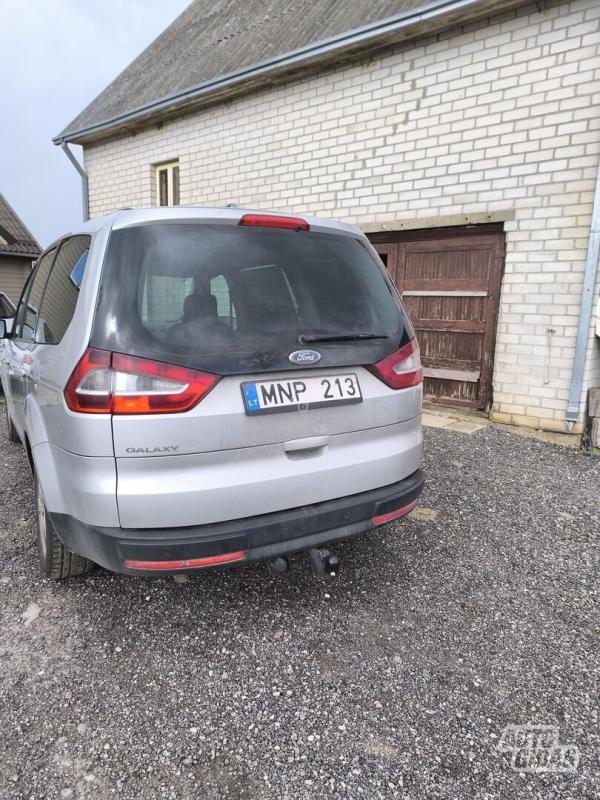 Pelēks Ford Galaxy 2006 Kauņa, ar dzinēja tilpumu 2.00 L un nobraukumu 289 tūkst. km par 1900 €, foto 4 vietnē AUTOMOTO.COM.LV
