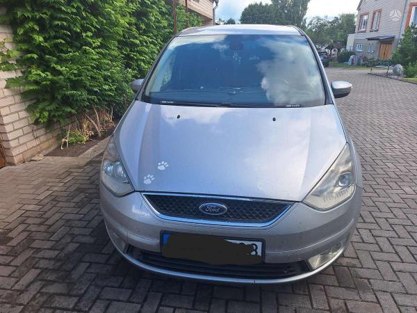 Pelēks Ford Galaxy 2006 Kelmė, ar dzinēja tilpumu 2.00 L un nobraukumu 300 tūkst. km par 2200 €, foto 3 vietnē AUTOMOTO.COM.LV