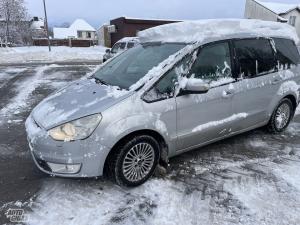 Grey Ford Galaxy 2007 in Plunge, with an engine capacity of 1.80 L and mileage of 300 thousand km for 2700 €, photo 7 on AUTOMOTO.COM.LV
